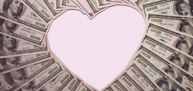 How to Overcome Money Struggles in Romantic Relationships? - Cashry
